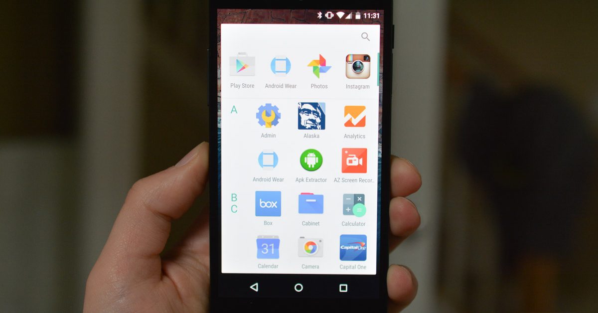 Android M Feature: New Vertically Scrolling App Drawer and Widget Picker are Greatly Improved