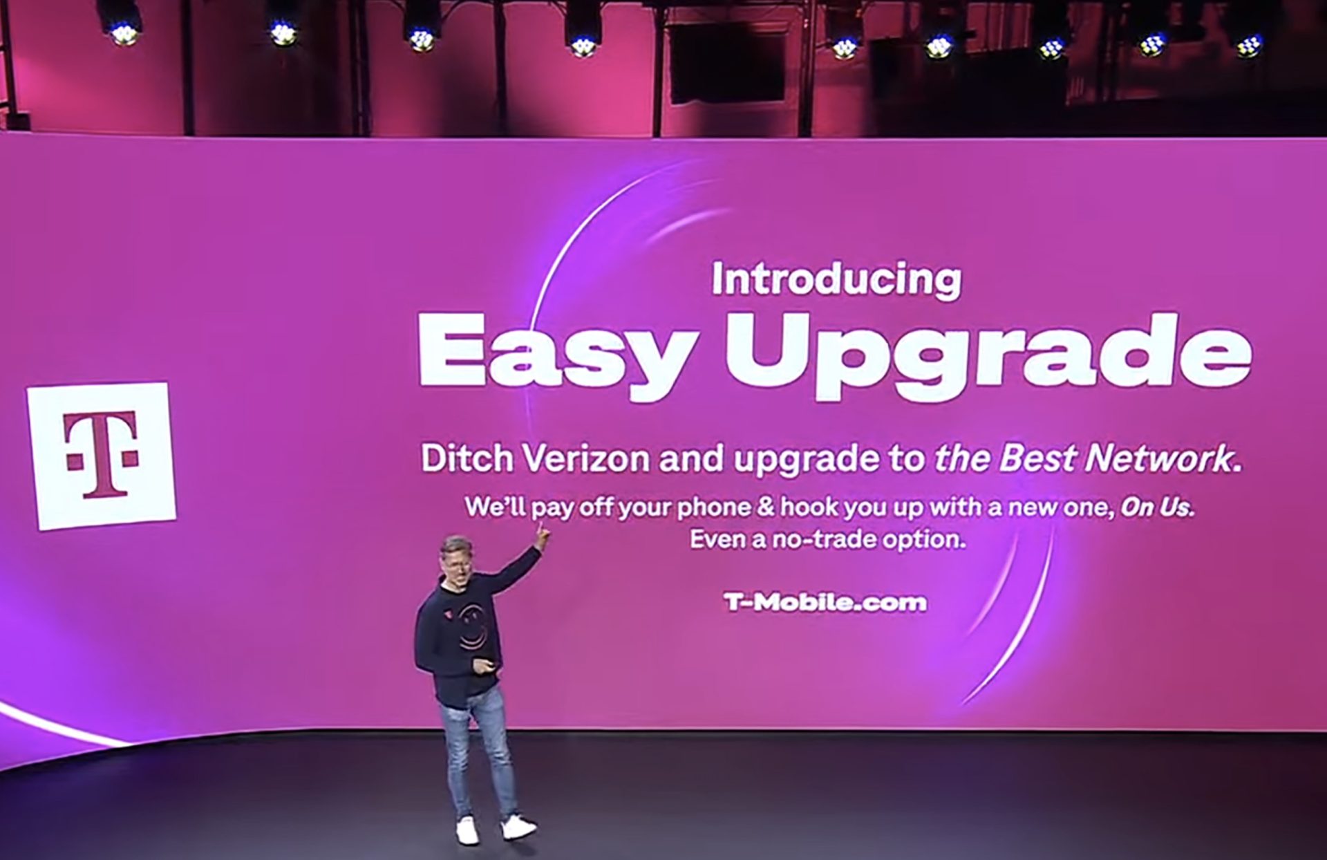 T-Mobile's Easy Upgrade Gets You Off Verizon
